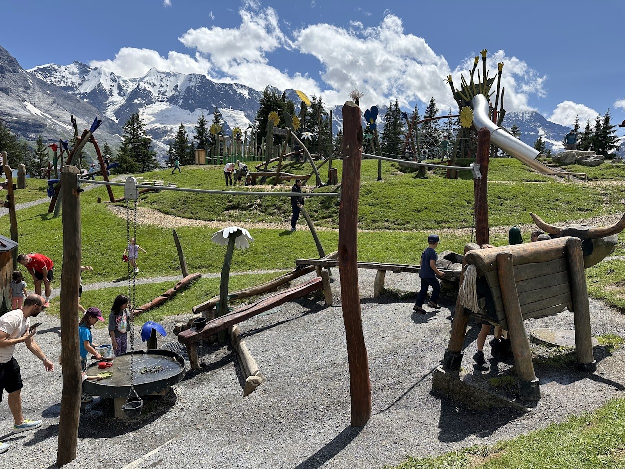 Playgrounds in Switzerland - Frazar.com